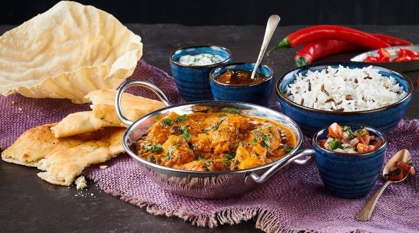 Best Curry Pub Restaurant in Lenzie - The Old Gatehouse